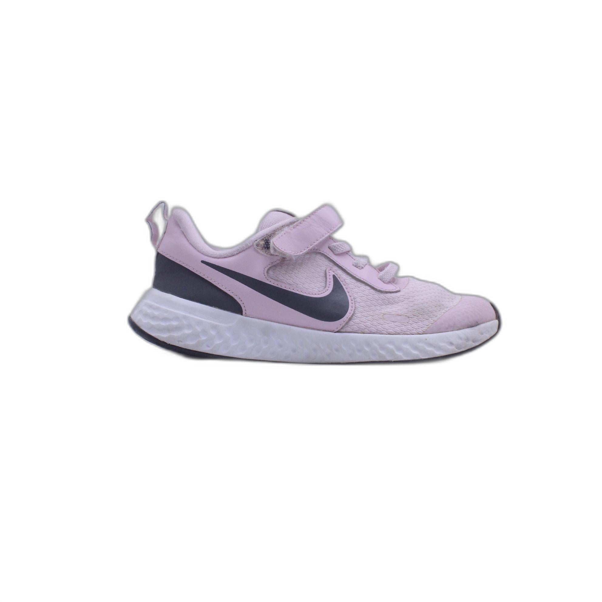 Nike Running Shoe – SWAG KICKS