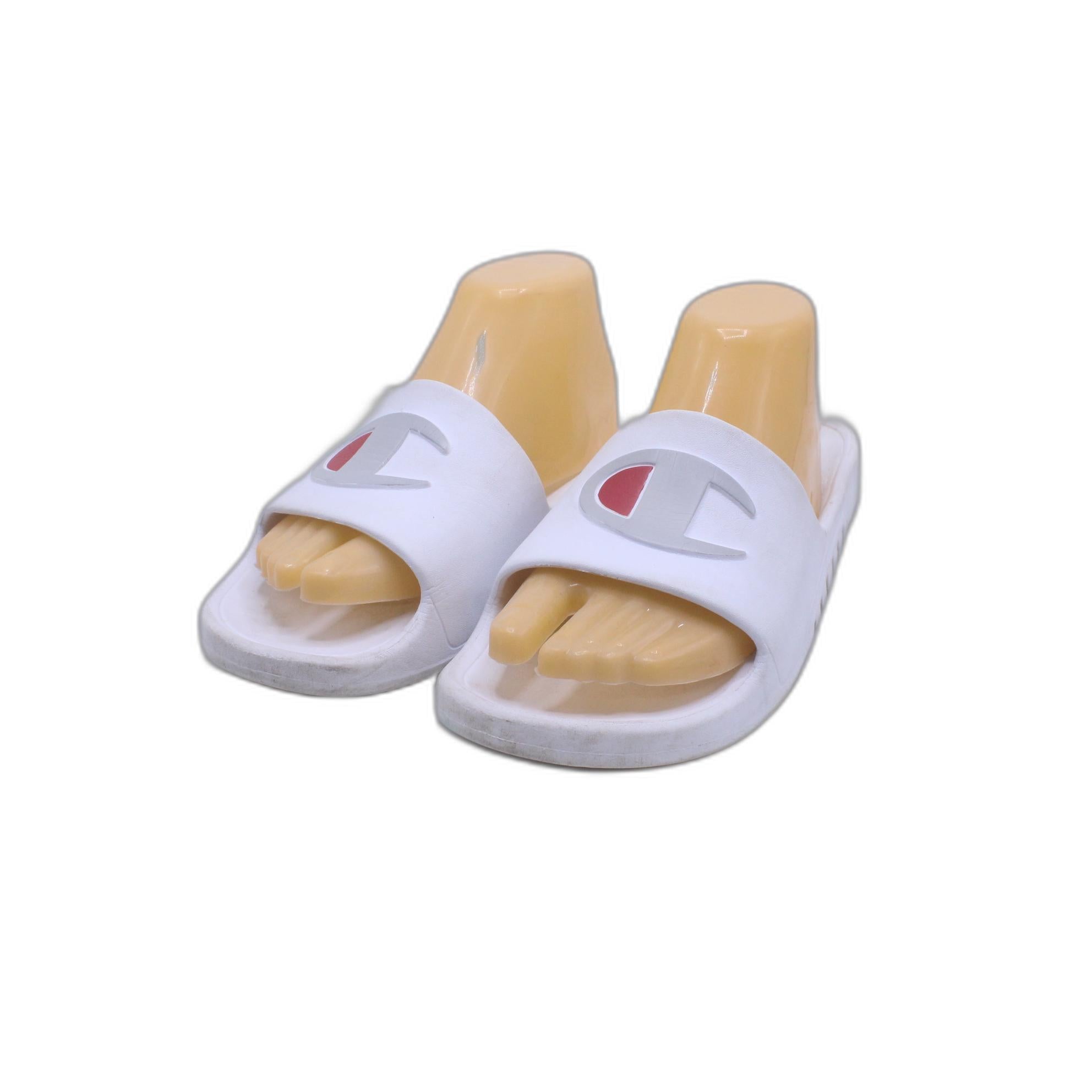 Champion White Slipper – SWAG KICKS